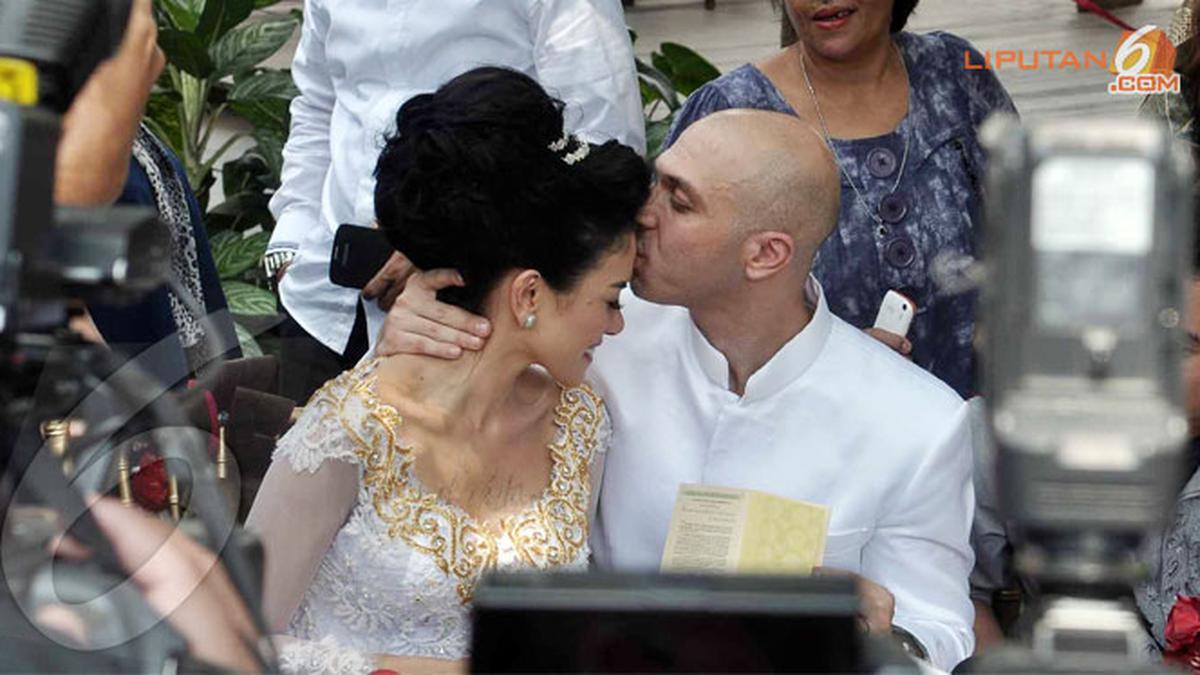 [VIDEO] Nikita Mirzani Gugat Cerai Sang Suami - Video Liputan6.com