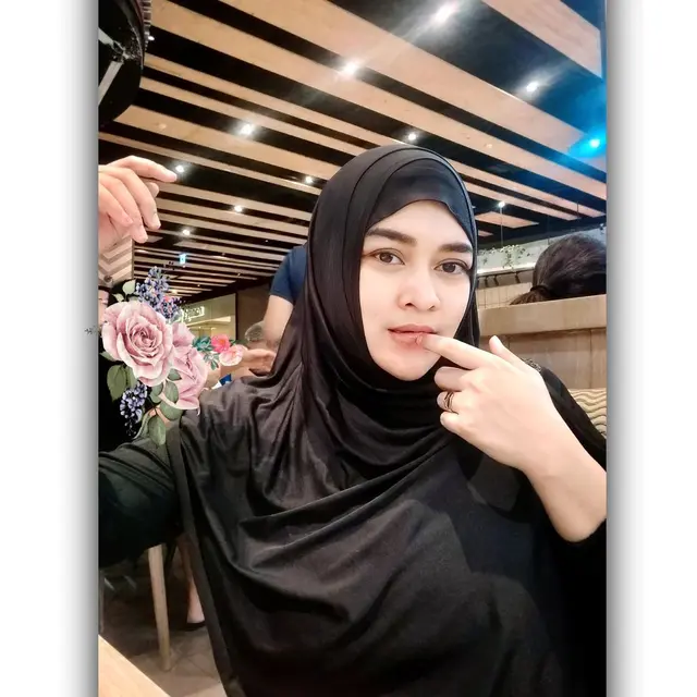 7 Potret Zeda Salim Dekat Ammar Zoni yang Kini Dipenjara, Mengaku Peduli - Hot Liputan6.com