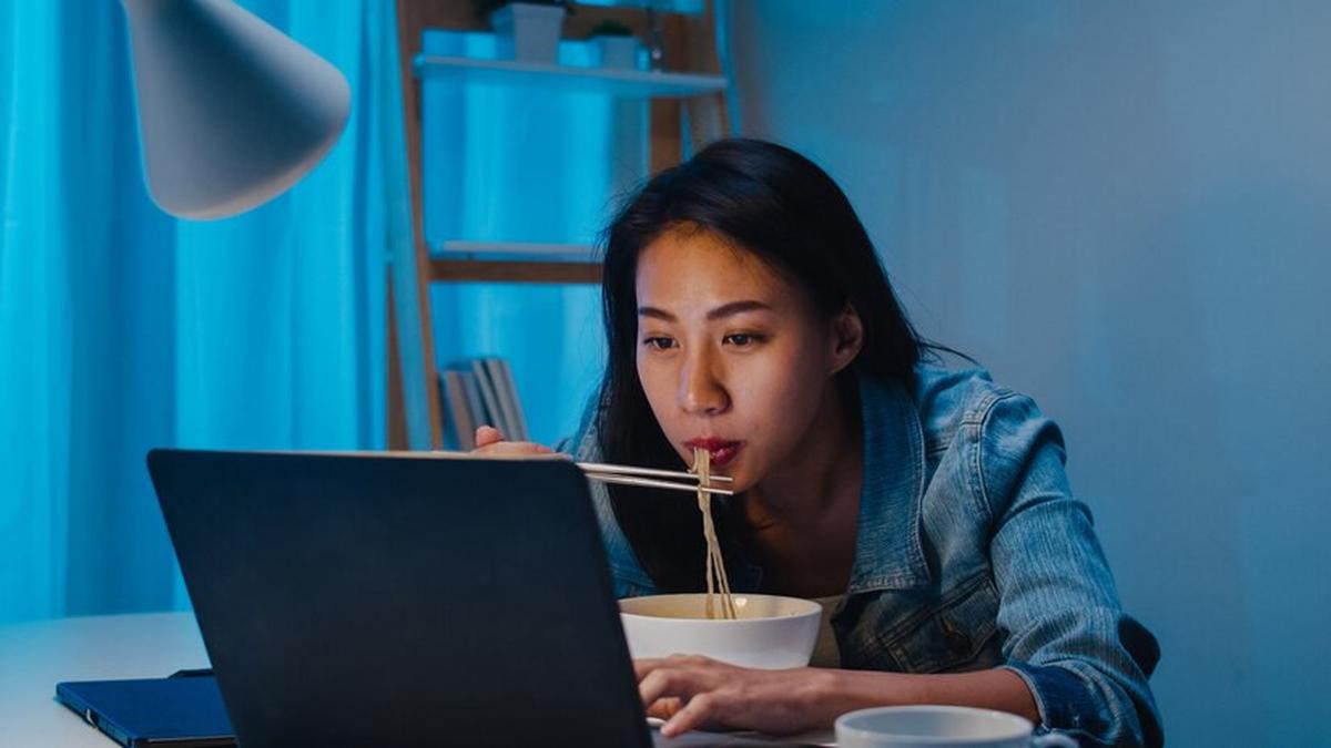 4 Alasan Gen Z Hobi Begadang dan Sering Terjaga Sampai Pagi, Salah ...