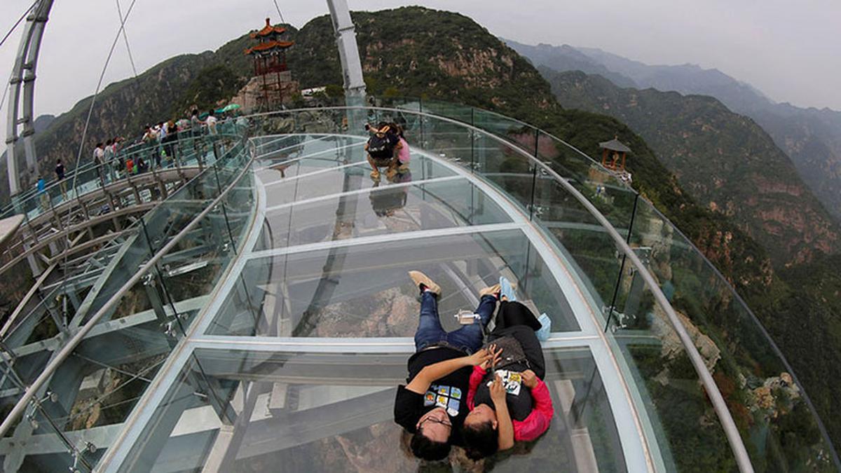 Yuk Lihat Rupa Jembatan Tembus Pandang Paling Atraktif di Beijing ...