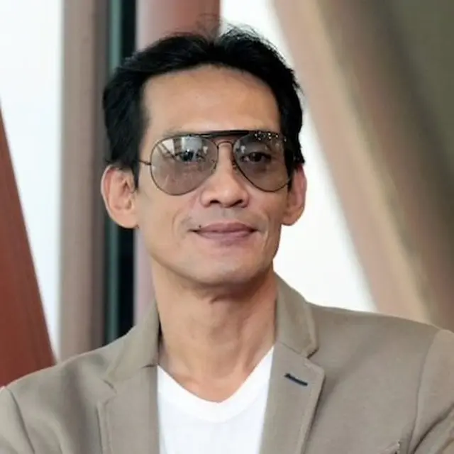 8 Potret Faizal Hussein, Aktor Senior Malaysia yang Viral Perankan Walid di Serial Bidaah - Hot ...