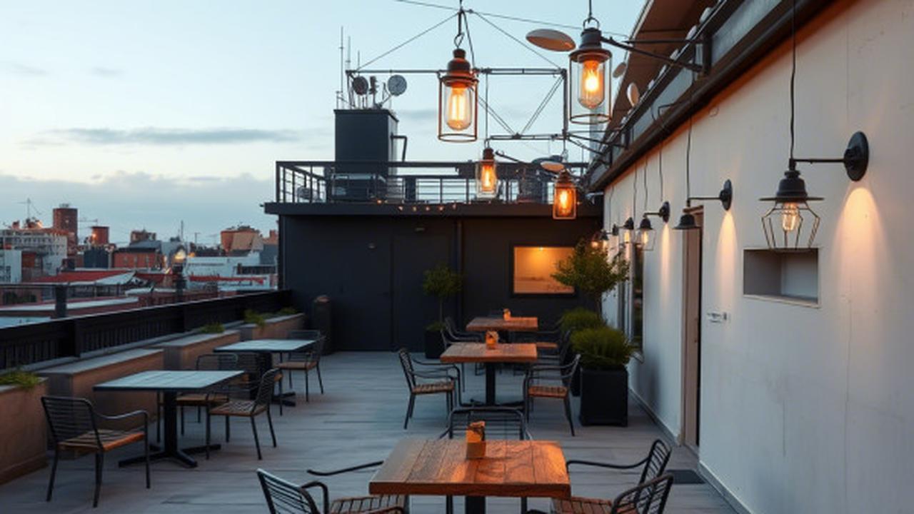 Inspirasi 8 Desain Rooftop Rumah Sederhana, Estetik, Fungsional, dan ...