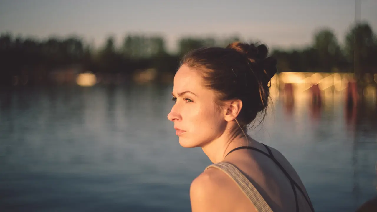 Apa Itu Apatis? Pahami Pengertian, Ciri-Ciri, Penyebab, dan Dampaknya ...