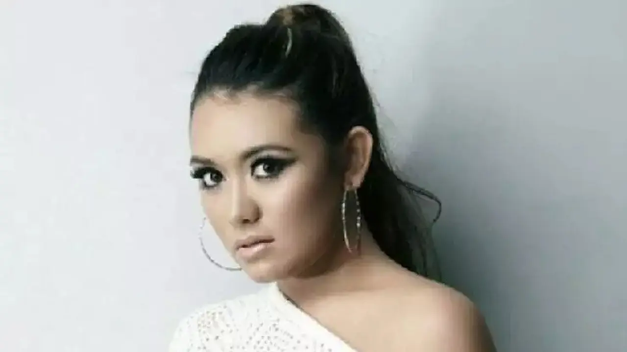 7 Potret Perubahan Penampilan Amanda Gonzales dari Remaja Hingga Kini ...
