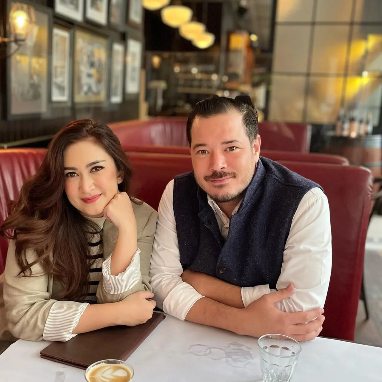 7 Momen Kompak Nafa Urbach dan Zack Lee, Akrab Meski 5 Tahun Cerai - Hot Liputan6.com