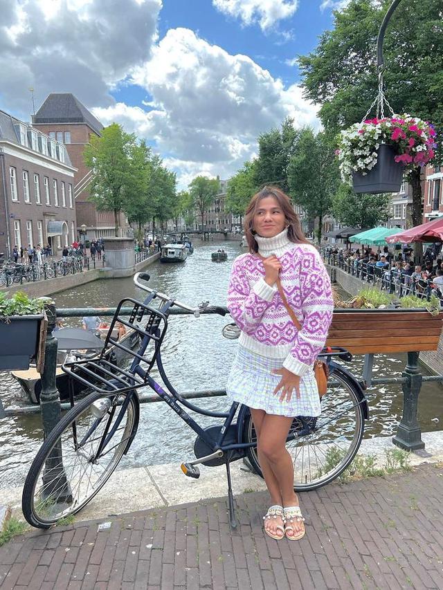 Jarang Muncul di Layar Kaca, Ini 7 Potret Terbaru Nova Eliza yang Disebut Tetap Awet Muda