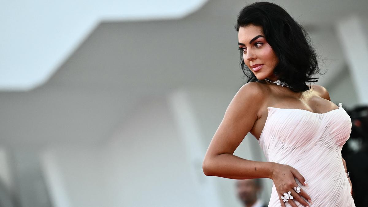 Georgina Rodriguez Ungkap Reaksinya Saat Cristiano Ronaldo Putuskan ...