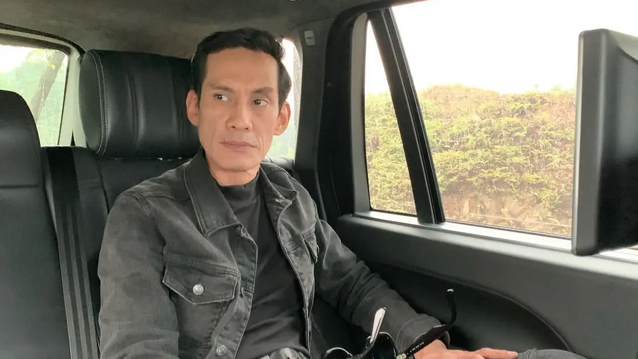 8 Potret Faizal Hussein, Aktor Senior Malaysia yang Viral Perankan Walid di Serial Bidaah - Hot ...