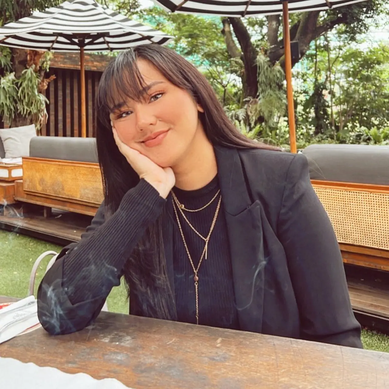 7 Potret Terbaru Selena Alesandra Kini Resmi Cerai dari Suami, Jadi Single Mom - Hot Liputan6.com