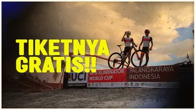 Potret Cantik Shafira Ika Putri Beraksi di Lapangan Menggiring Si Kulit Bundar - Ragam Bola.com