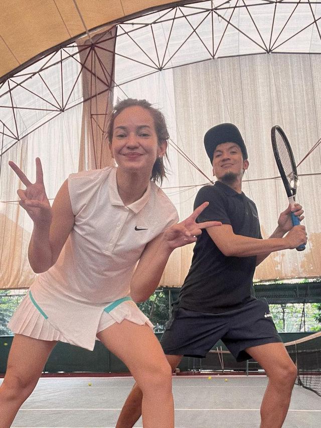 7 Potret Enzy Storia Jajal Berbagai Olahraga, Jaga Kebugaran - Hot ...