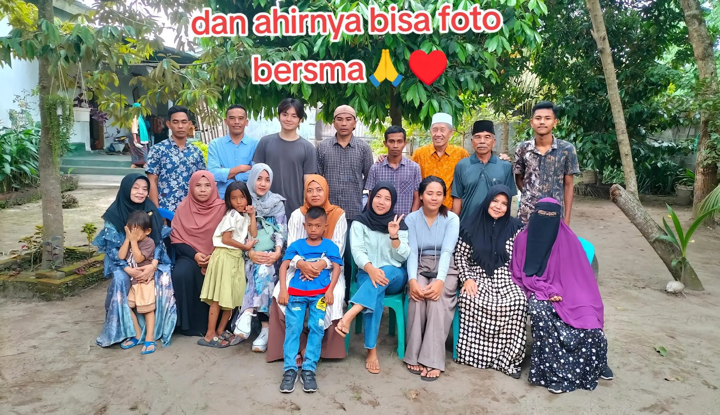 Potret Angga Yunanda Pulang Kampung, Penampilannya Jadi Sorotan - Photo ...