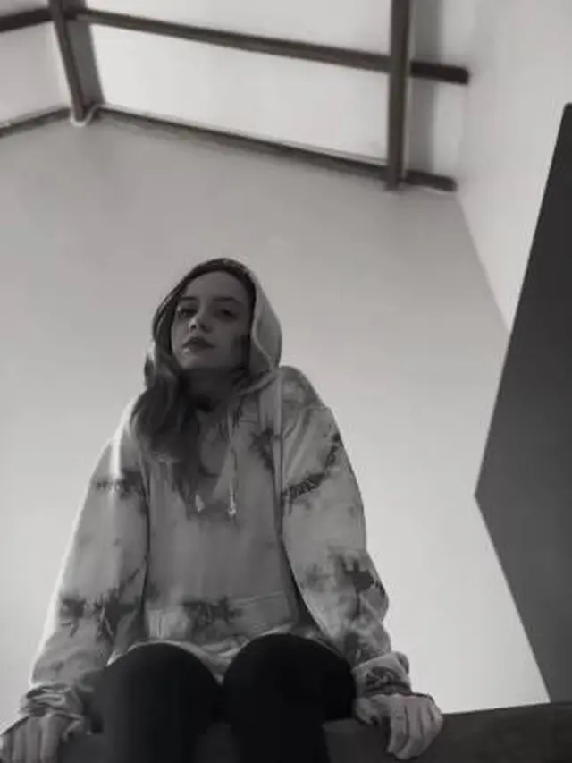 7 Potret Terbaru Putri Anne Pamer Rambut, Gayanya Curi Perhatian - Hot ...