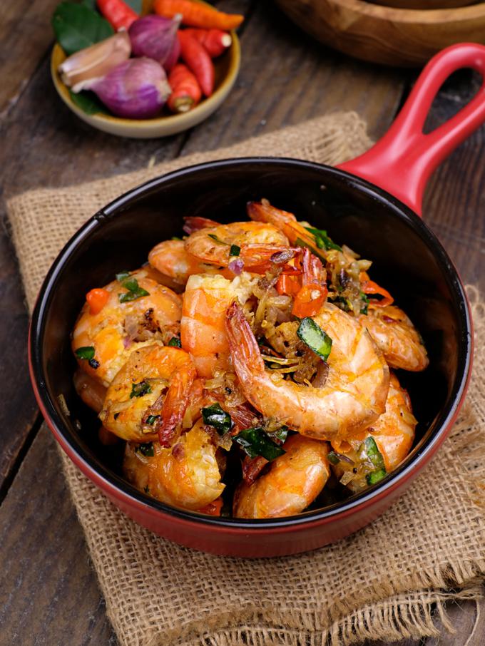 Resep Praktis Udang Cabai Garam Asin Pedas dan Gurih - Food Fimela.com