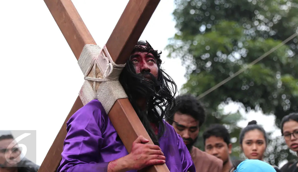 Melihat Prosesi Jalan Salib di Gereja St Matius Penginjil Bintaro ...
