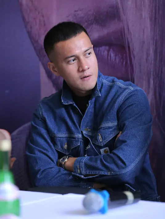 Alasan Herjunot Ali Jarang Unggah Potret Kemesraan Bareng Pacar - Photo ...