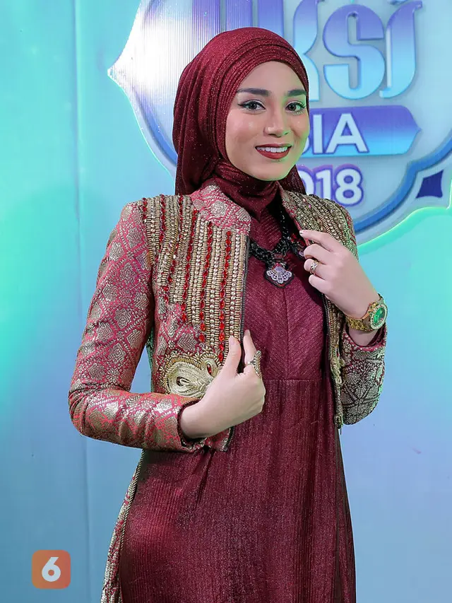 Uyaina Arshad, Jawara Puteri Muslimah Asia 2018 Jadi Host Aksi Asia ...