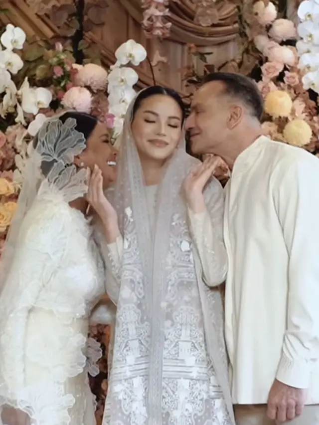 Potret Alyssa Daguise saat Pengajian dan Siraman Jelang Pernikahan ...