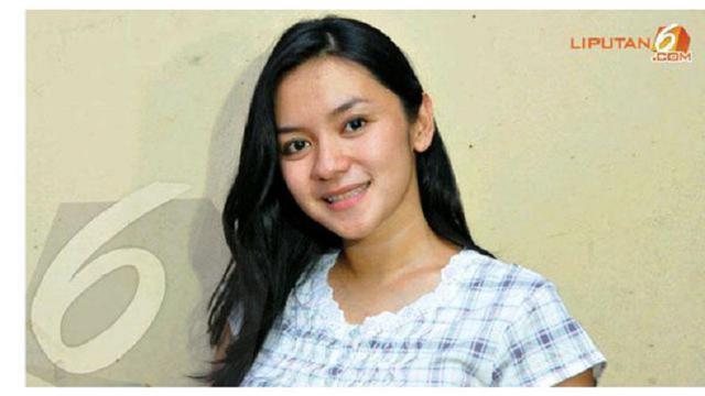 Perubahan Enno Lerian, Dulu Imut Sekarang Jadi Mahmud - Entertainment ...