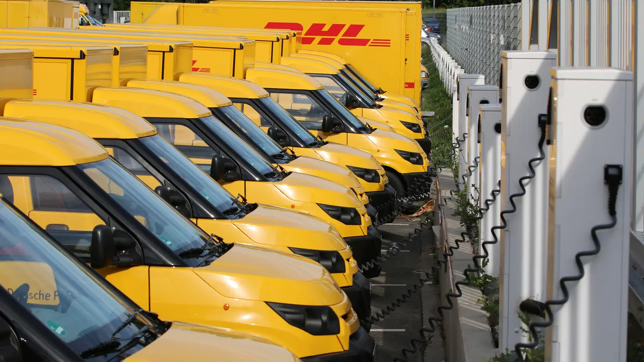 Streetscooter, Perusahaan Mobil Listrik Jerman Akhirnya Diambil Odin ...