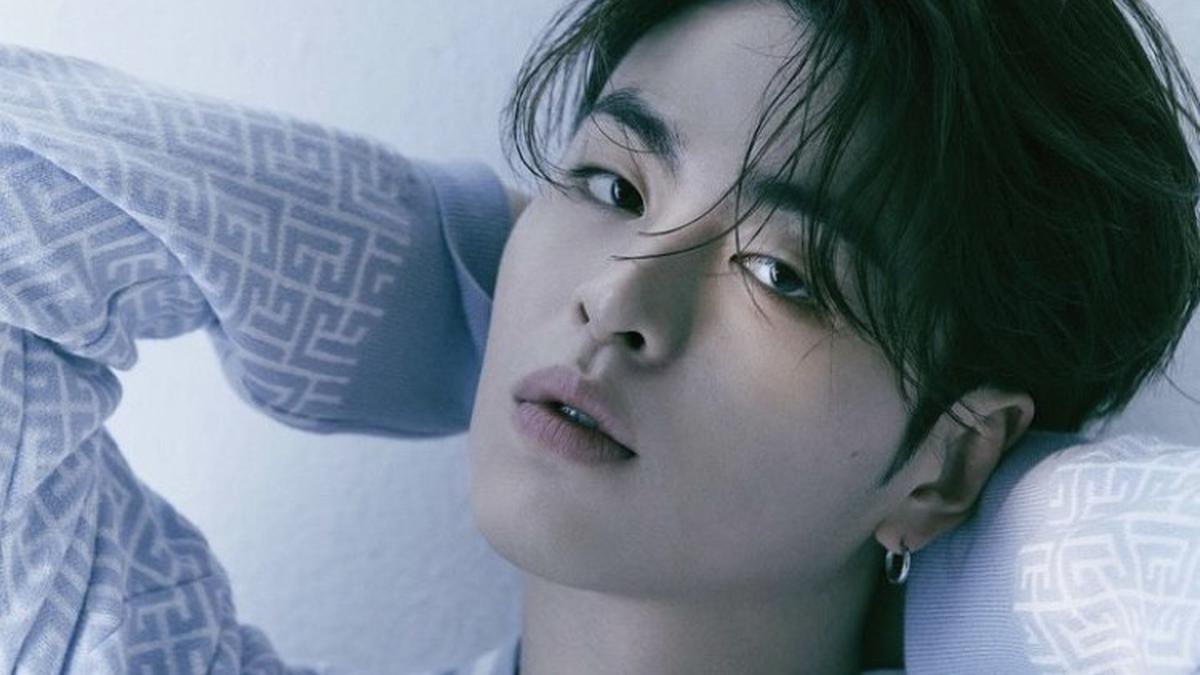 Junhoe IKON Siap Debut Solo Juli, Bawakan Mini Album Bruise, PO Sudah Dibuka! - ShowBiz Liputan6.com