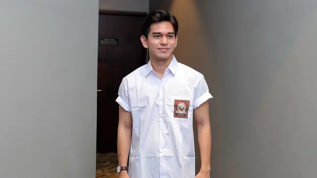 Yuk, Lihat Kompilasi Senyum Manis Rangga Azof di Sinetron Samudra Cinta ...