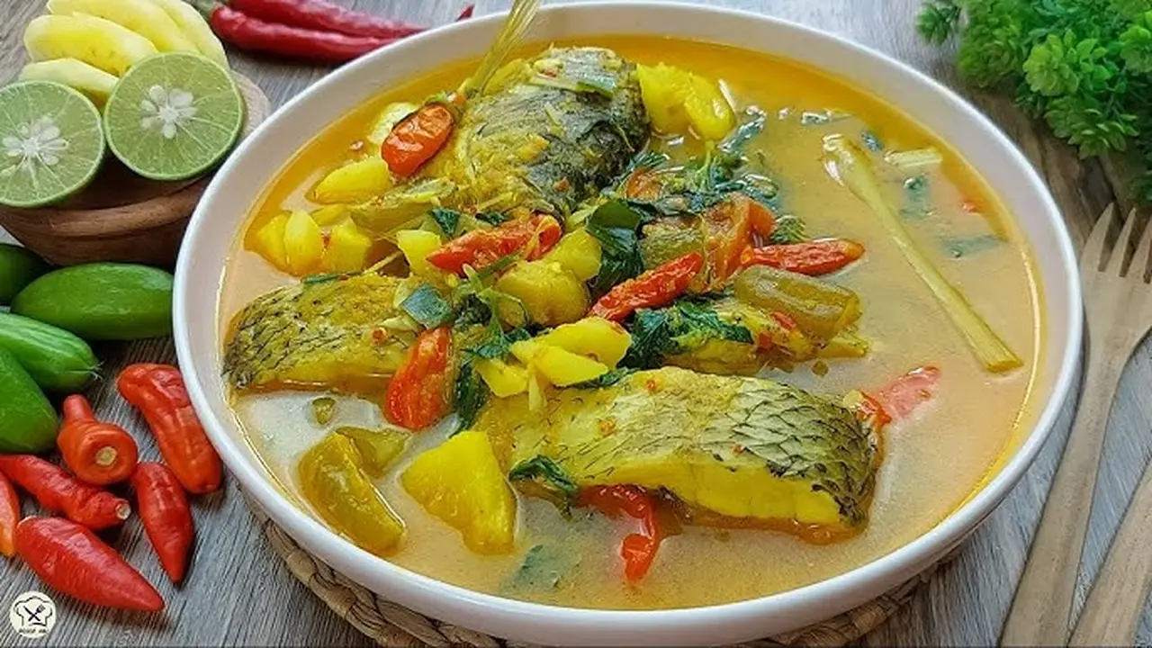 6 Resep Pindang Ikan Mas khas Nusantara, Gurih dan Kaya Cita Rasa - Hot Liputan6.com