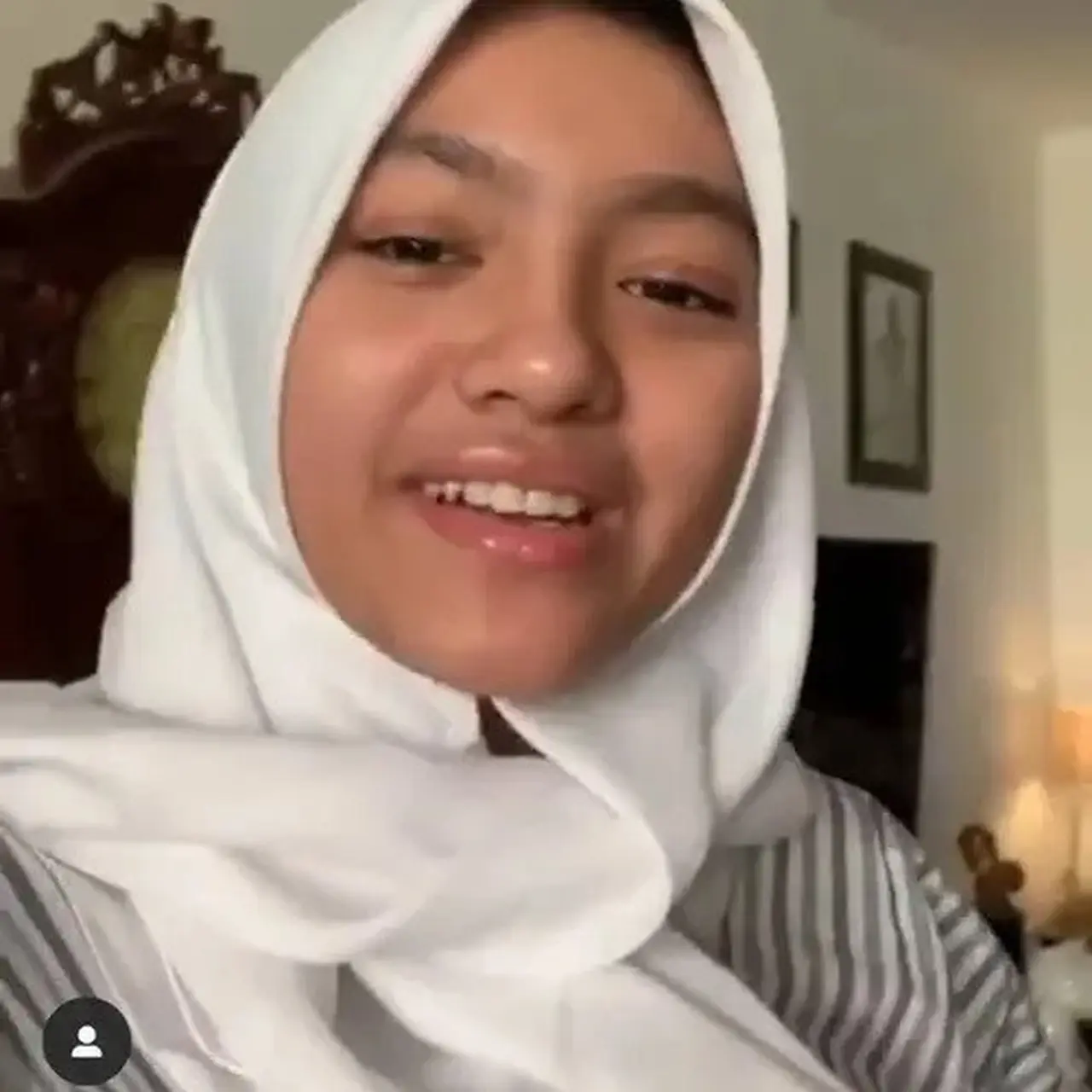 6 Potret Sarah Amalia dan Alleia Saat Pakai Hijab, Sama-Sama Tampak ...