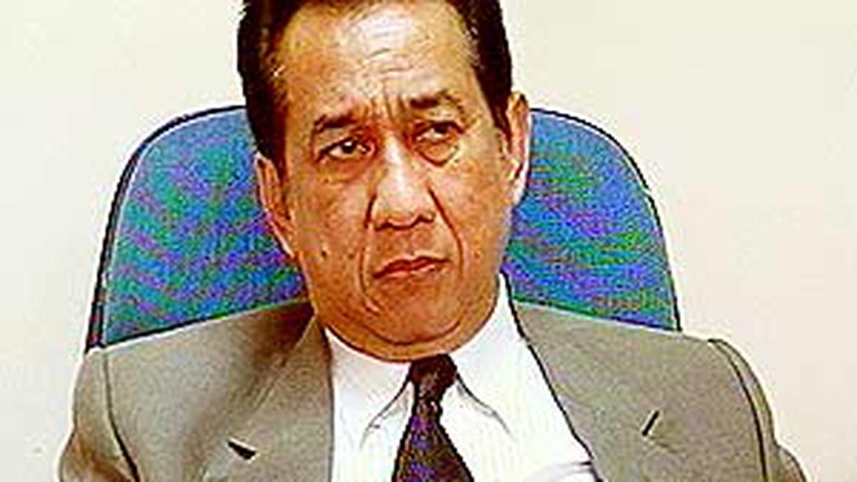 Anwar Fuadi Korupsi? - ShowBiz Liputan6.com