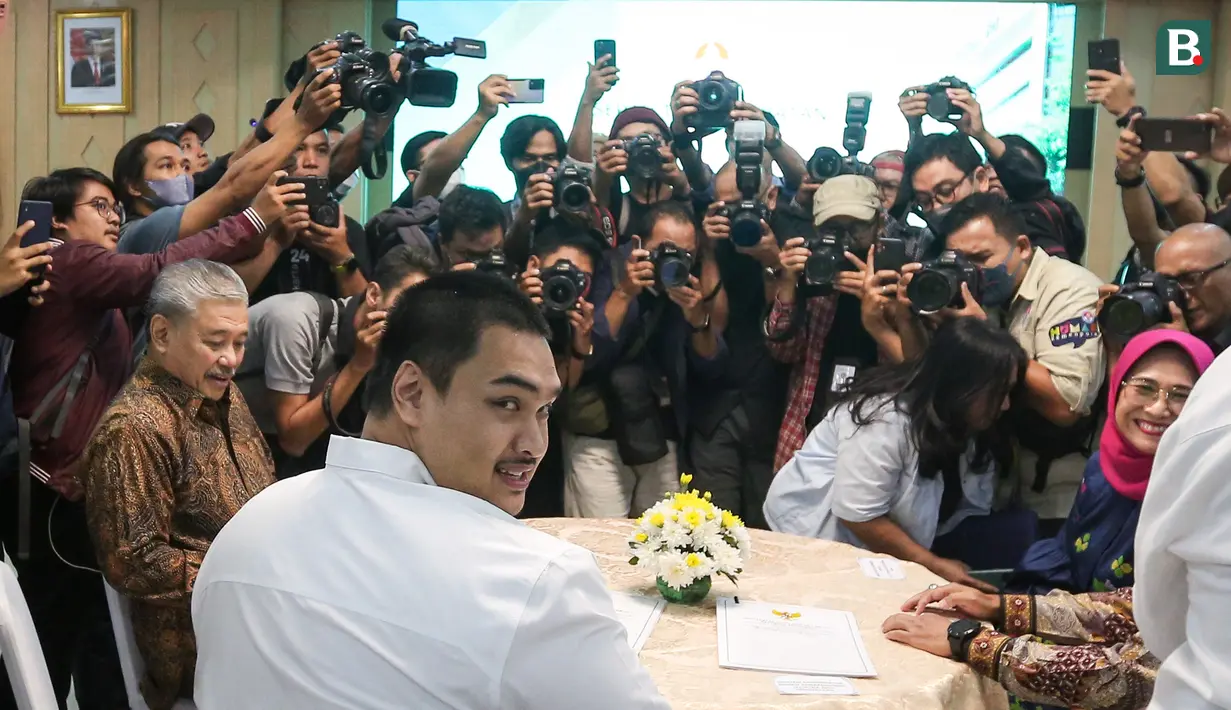 Foto: Jalani Sertijab, Dito Ariotedjo Jadi Menteri Termuda di Kabinet ...