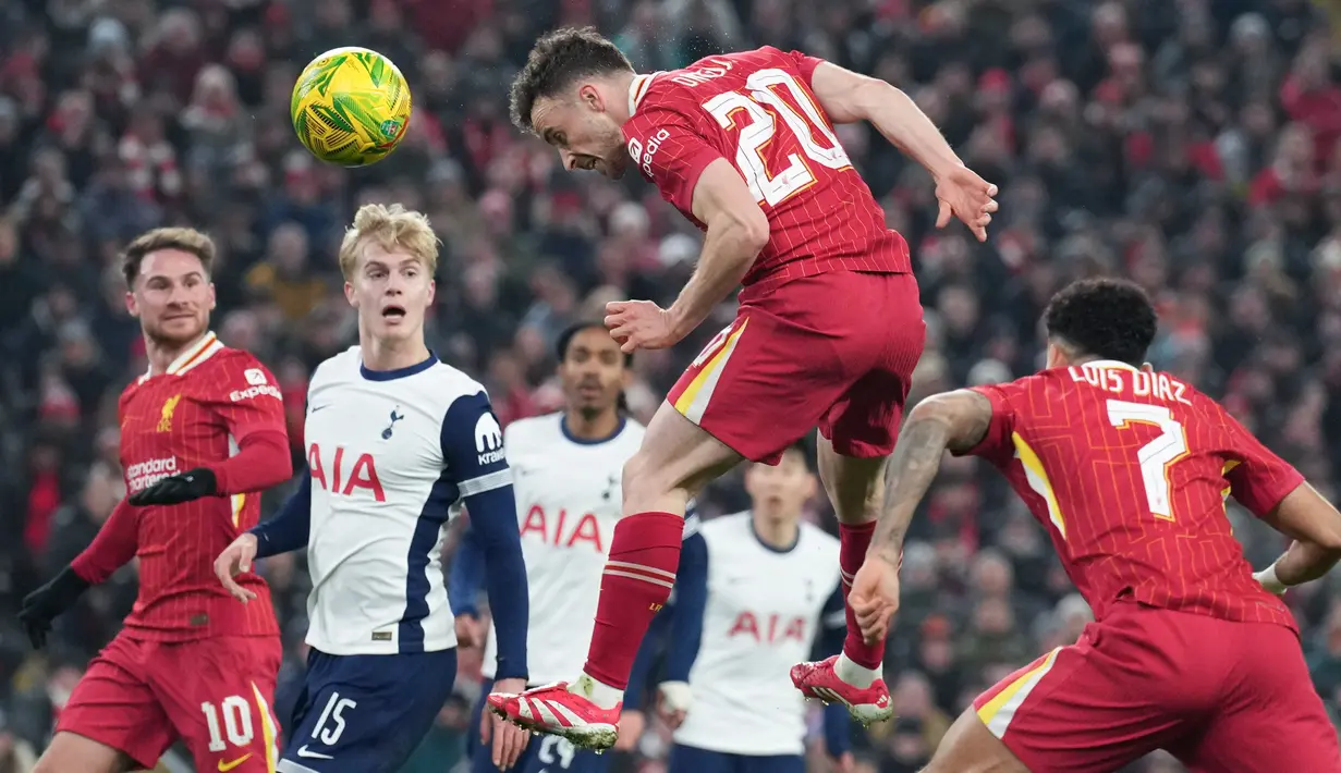 Foto: Melihat Ketangguhan Liverpool yang Membuat Tottenham Hotspur ...