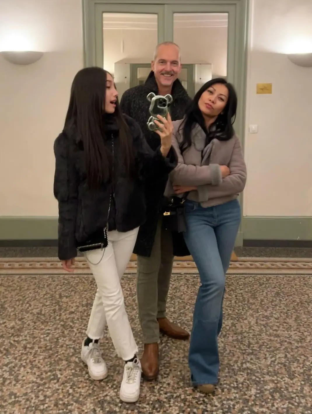 Ulang Tahun ke-15, Ini Potret Transformasi Kirana Anak Anggun C Sasmi ...