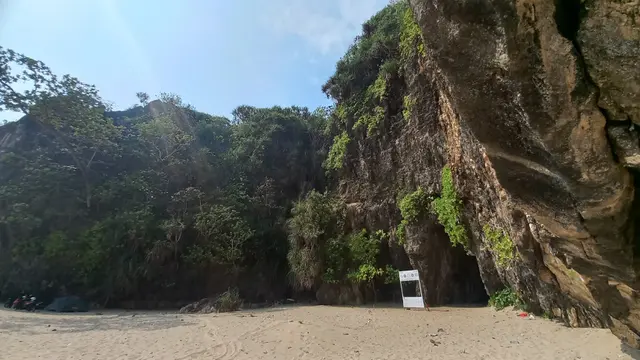 Indahnya Alam Bahari Pantai Goa Langir Banten, Sekali Berkunjung ...