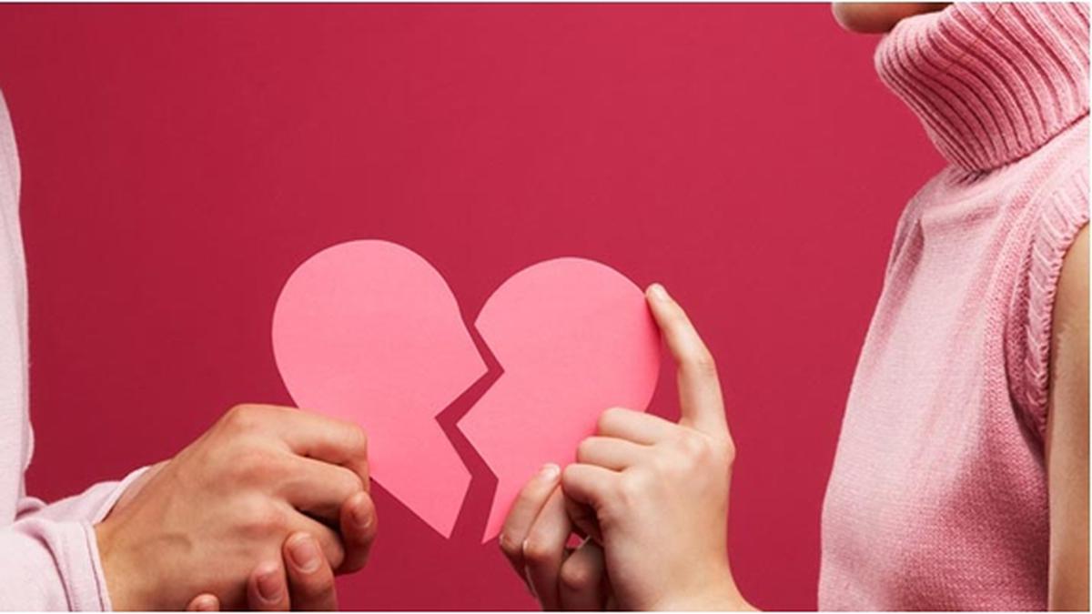 4 Tanda Mantan Ngajak Balikan