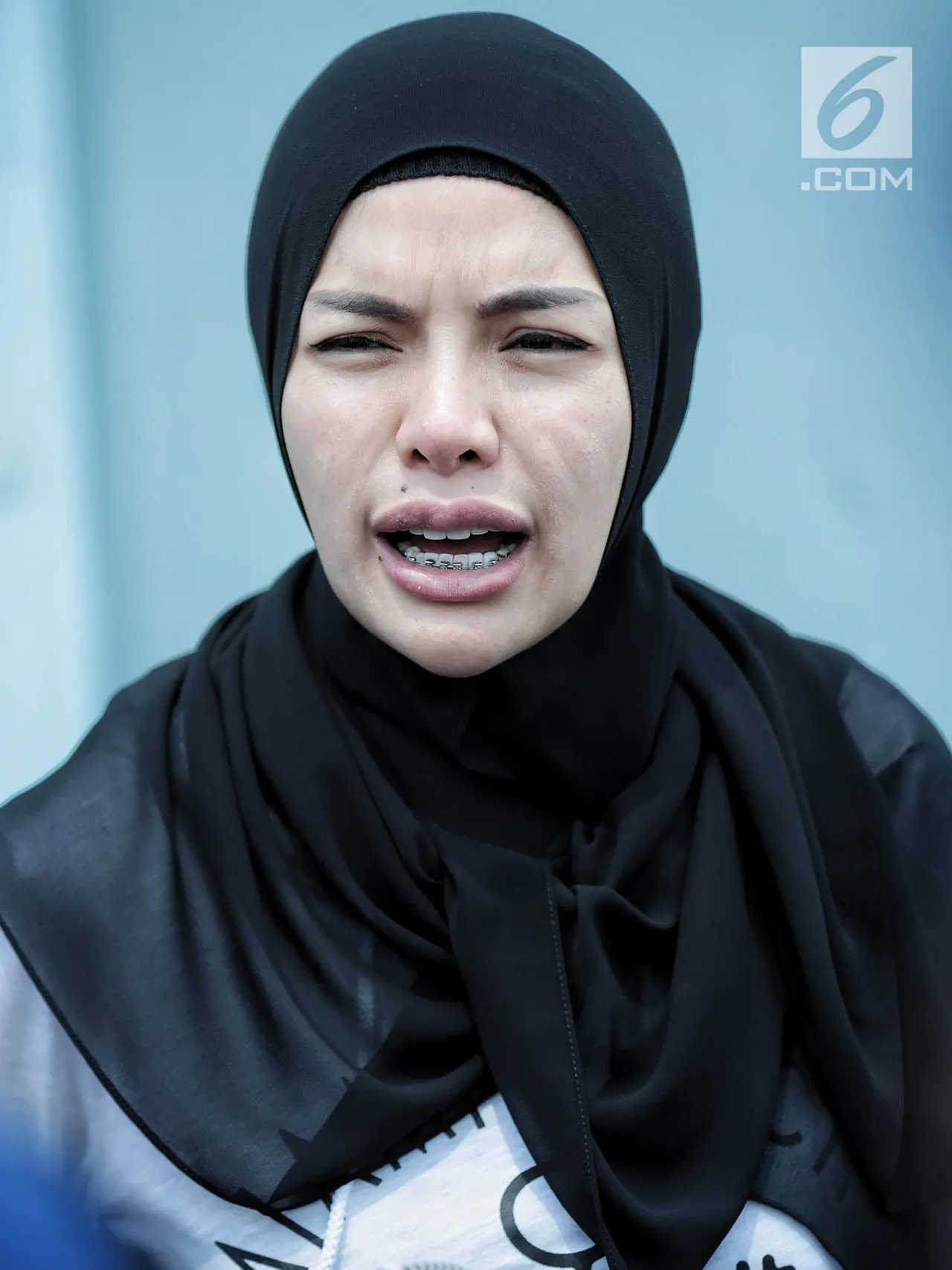 Nikita Mirzani Mengaku Diancam Dipo Latief, Ini Kata Kuasa Hukum - ShowBiz Liputan6.com