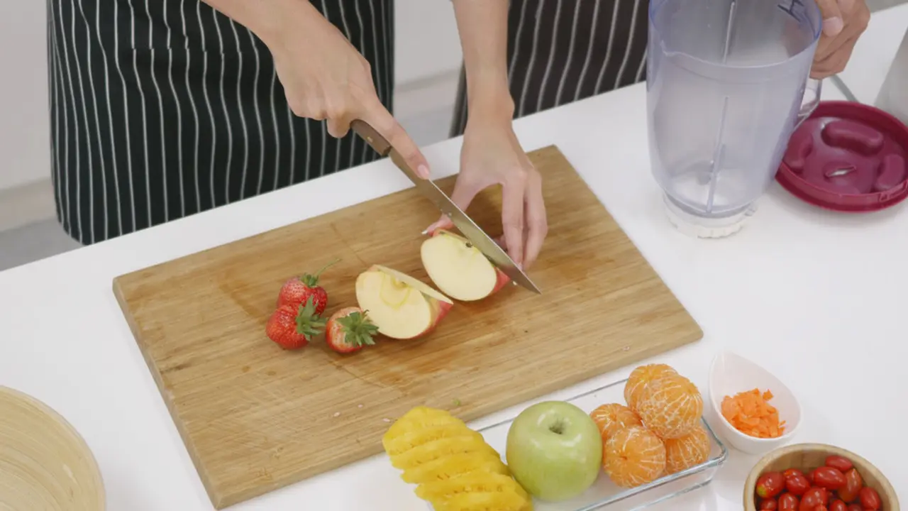 7 Resep Rujak Buah Berbagai Daerah yang Mudah Dibuat
