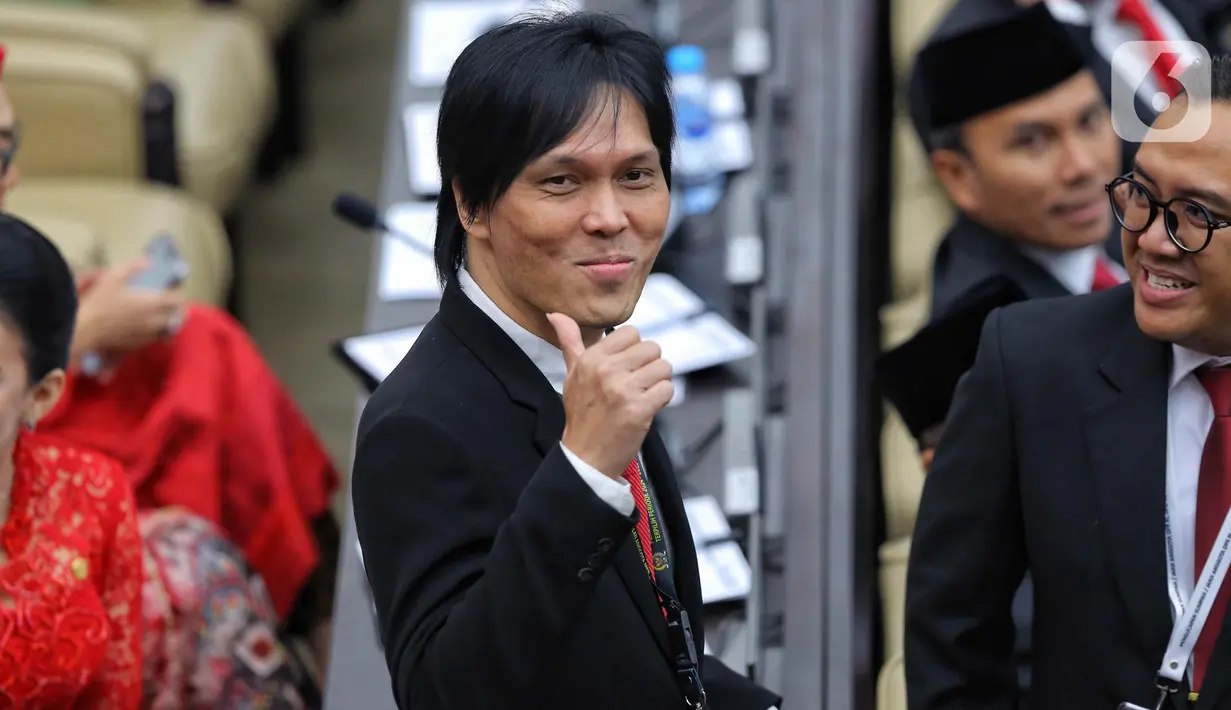 Potret Deretan Selebritis yang Resmi Dilantik Menjadi Anggota DPR RI ...