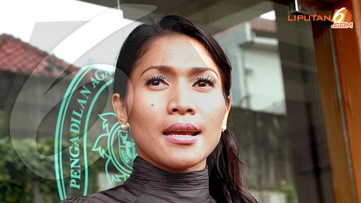Anne J. Coto Berharap Tuntutannya Dikabulkan - ShowBiz Liputan6.com