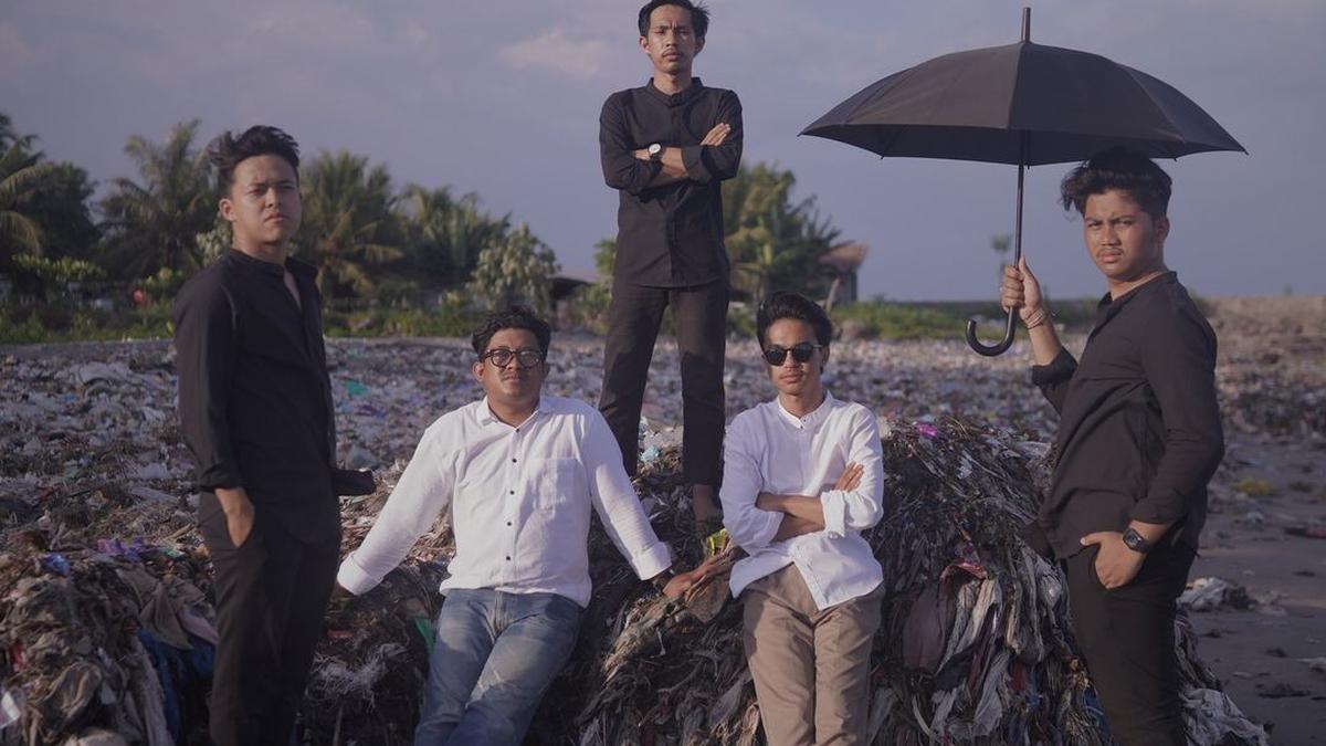 Pantai Labuhan Haji di Lombok Timur Dinobatkan Jadi Pantai Terkotor ke ...