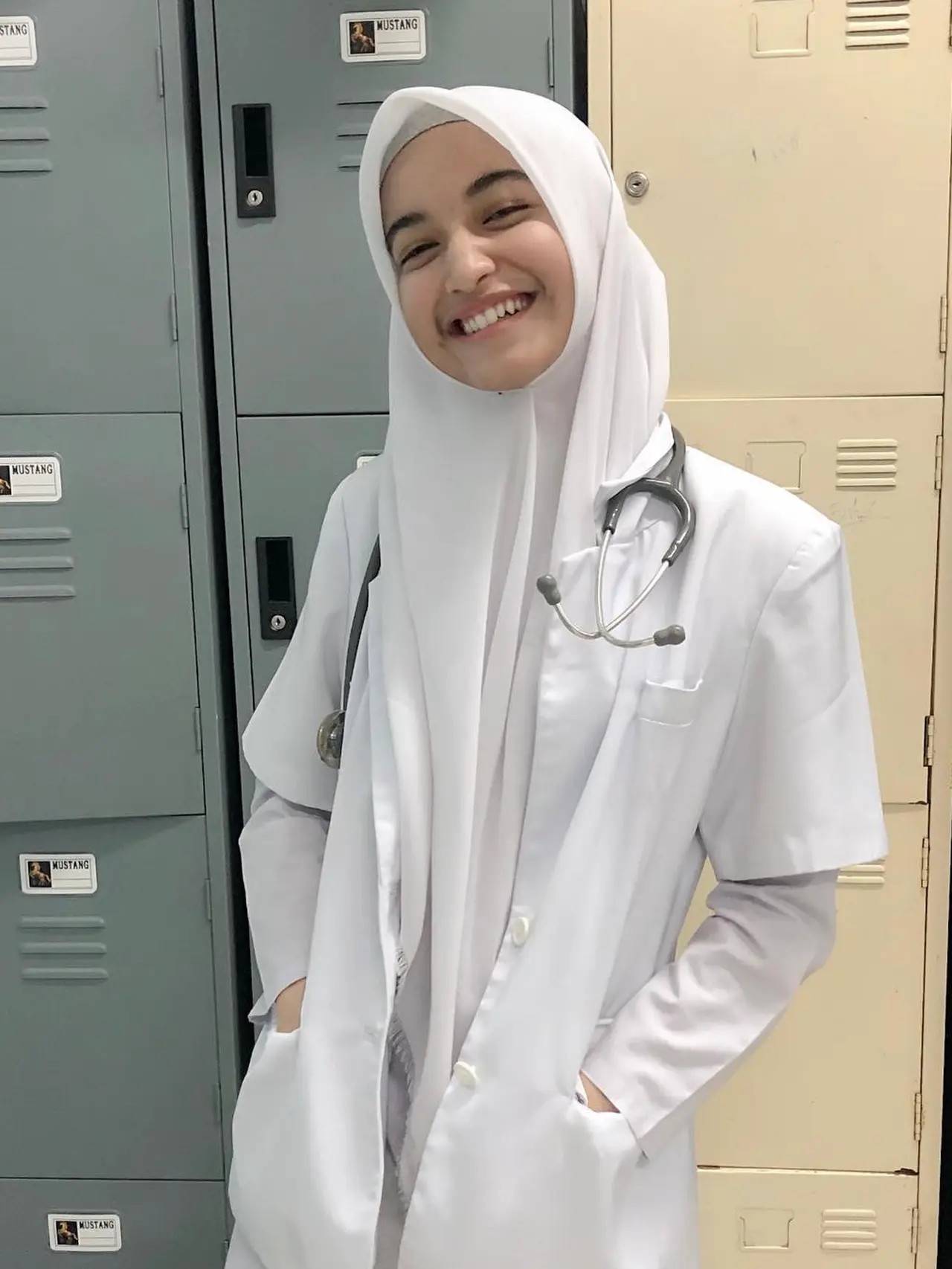 7 Potret Cut Intan Nabila Sebelum Menikah Kala SMA, Atlet Anggar ...