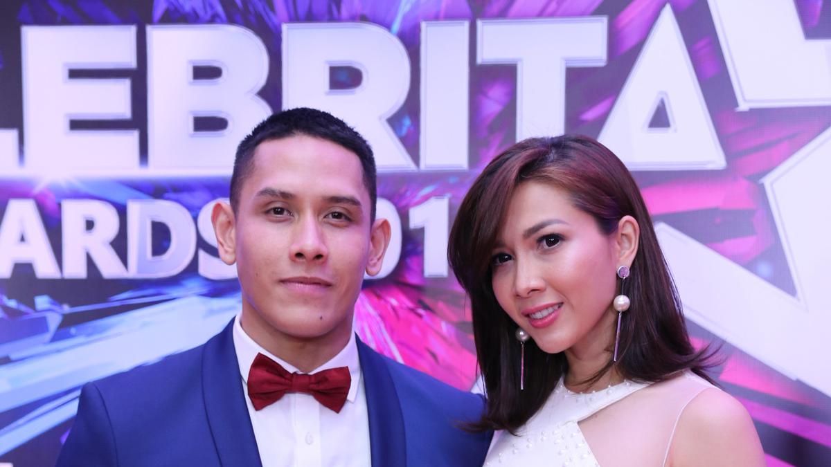 6 Foto Hot Andrea Dian dan Ganindra Bimo