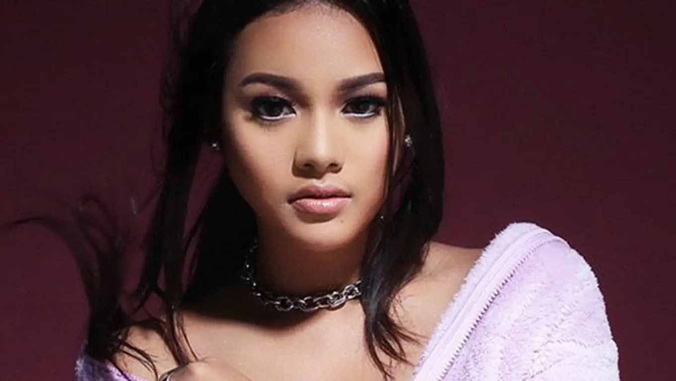 Foto Transformasi Aurel Dalam 4 Tahun, Cantik Bikin Pangling ...