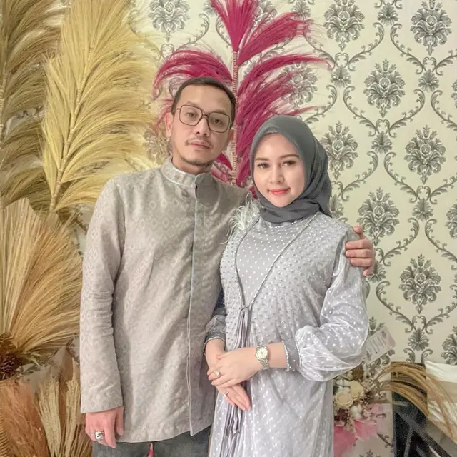 7 Potret Terbaru Selebgram Winny Putri Lubis yang Kini Tampil Berhijab ...