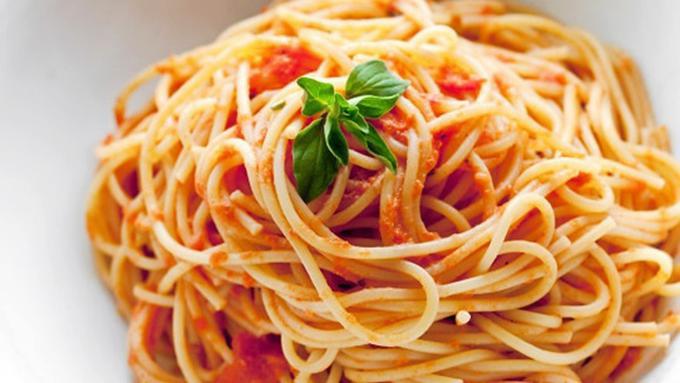 Ladies, Ini Tips Praktis Agar Bumbu Spaghetti Meresap Sempurna ...