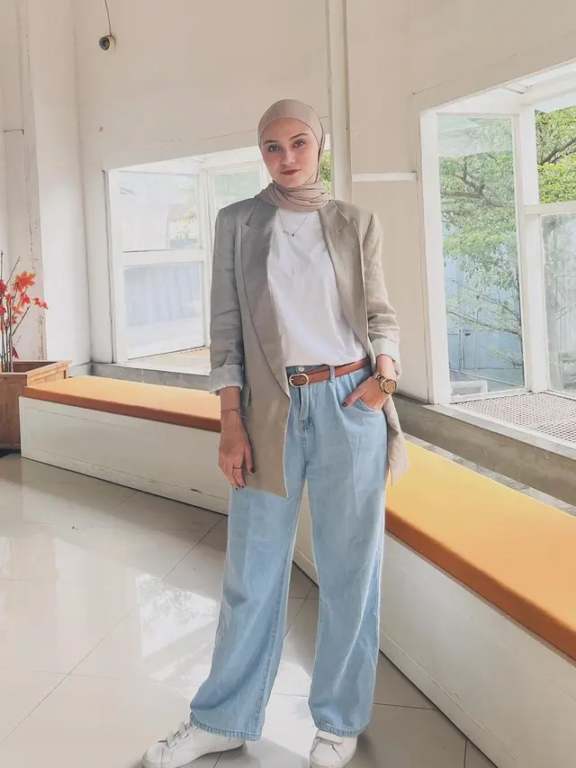Model Celana Panjang Wanita Terbaru dan Modern dari Kalangan Seleb dan ...