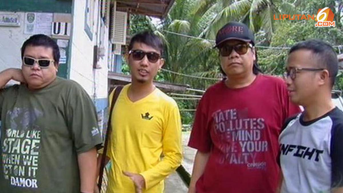 Teamlo Tak Ingin Ceritakan Alasan Ade Dora Hengkang - ShowBiz Liputan6.com