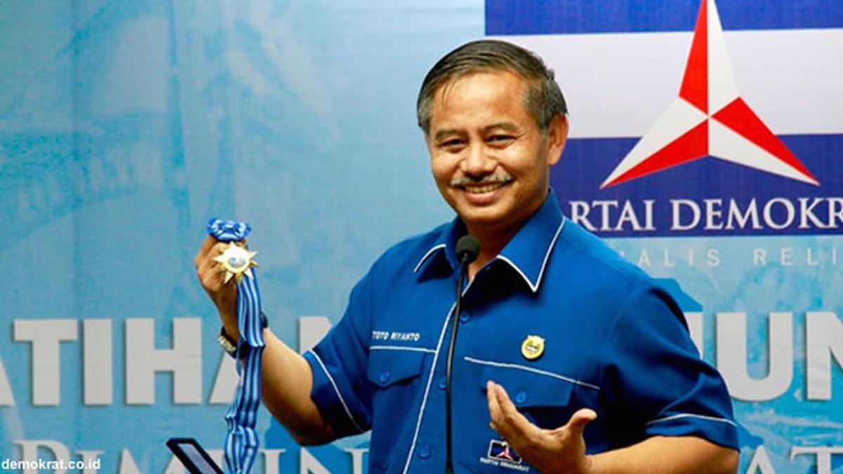 Toto Riyanto Ketua Harian, Mubarok: Itu Sama dengan Tri Dianto - News ...