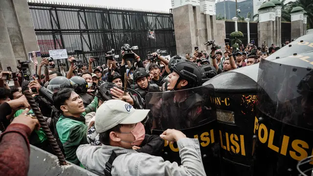 Pemicu Ricuh Demo Tunjangan DPR - News Liputan6.com