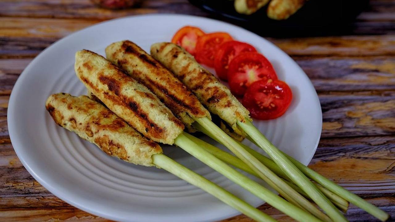 Sate Lembut, Sate Betawi yang Mirip Sate Lilit Bali