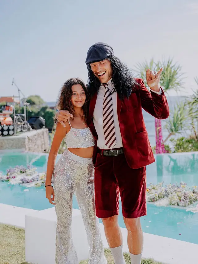 6 Potret Ultah Justin Werner Suami Indah Kalalo, Bergaya Rocker Klasik ...